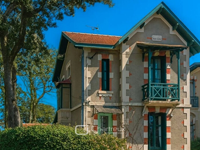 Maison à vendre - Royan, Le Parc, Plage de la Grande-Conche - 6 pièces - 5 chambres