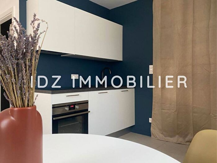 Centre Sud Est, Saint-Louis - Appartement 1 pièce à louer