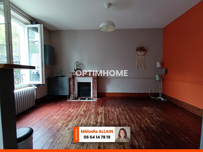 Maisons à vendre et appartements à louer - 3