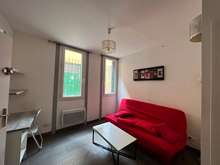 Appartement à louer - Narbonne, Cité - 1 pièce