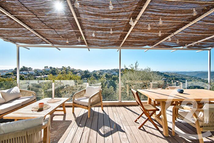 Maison à vendre - Colomars - 4 pièces - 3 chambres