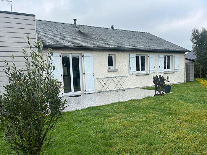 Maison à vendre - Saint-Léger-des-Bois - 5 pièces - 4 chambres