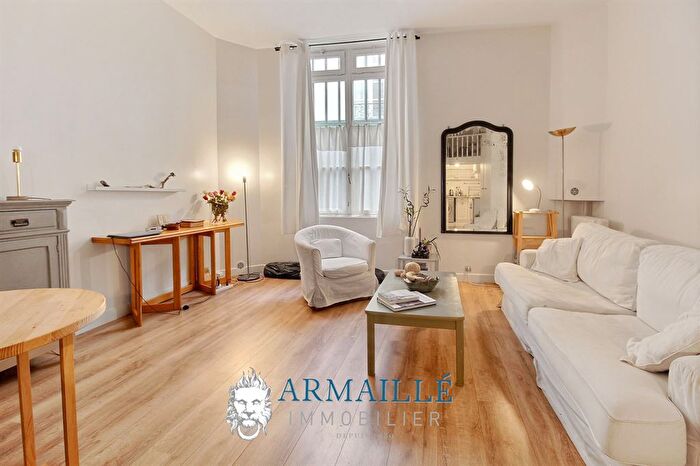 Appartement à louer - Paris e , Saint-Michel, Monnaie - 1 pièce