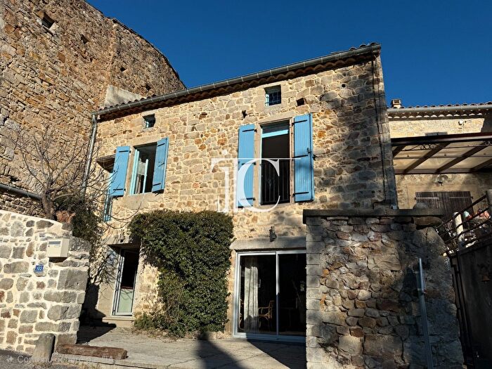 Maison 6 pièces à Les Vans, à vendre