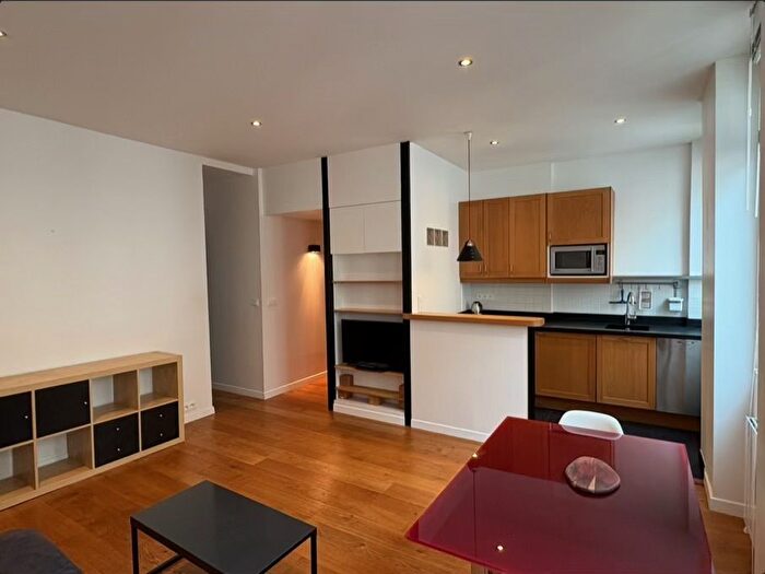 Appartement à vendre - Paris e , République, Saint-Ambroise - 2 pièces - 1 chambre