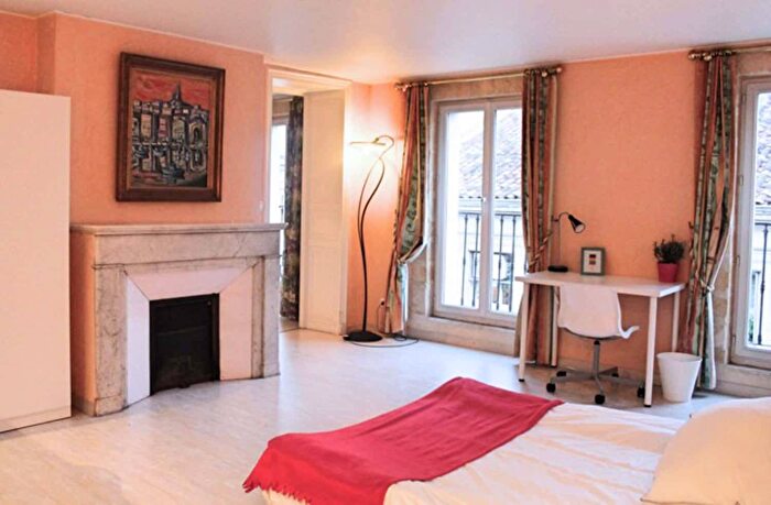 Appartement à louer - Préfecture, Marseille ème arrondissement - 1 pièce