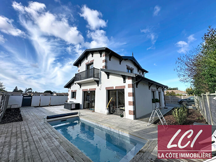 Maison à vendre - Gujan-Mestras, Mestras - 5 pièces - 4 chambres