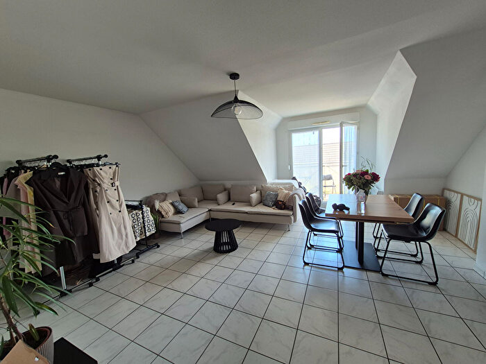 Appartement 3 pièces à Condé-sur-l'Escaut, à vendre