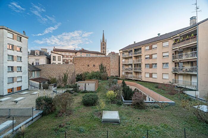 Appartement à vendre - Limoges, Centre-ville, Hôtel de Ville, Emailleurs - 6 pièces - 3 chambres