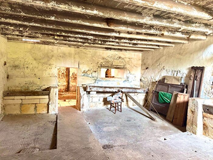 Maison 3 pièces à Tesson, à vendre
