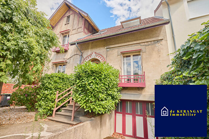 Châtenay-Malabry : Maison 6 pièces à vendre