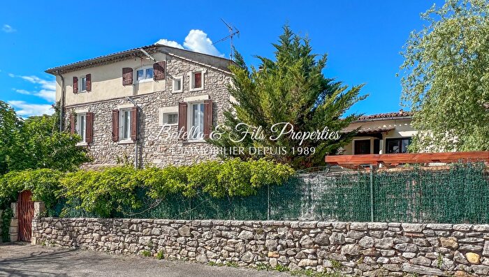 Maison à vendre - Barjac - 11 pièces - 7 chambres