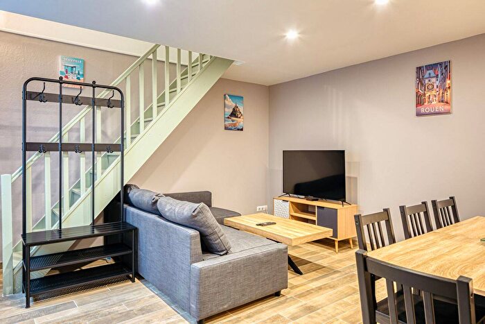 Appartement à louer - Saint Marc-Croix de Pierre-Saint Nicaise, Rouen - 4 pièces - 3 chambres