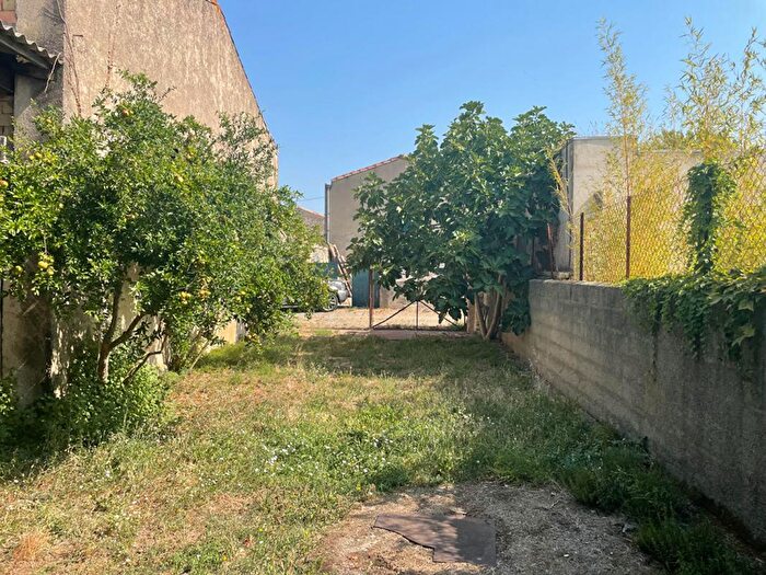 Maison à vendre - Carcassonne - 2 pièces - 1 chambre