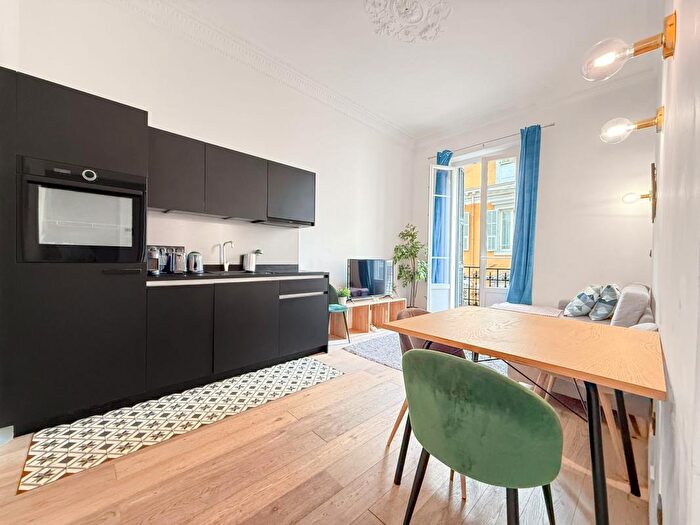 Appartement à vendre - Nice, Carré dor - 3 pièces - 2 chambres