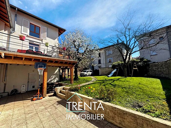 Maison à vendre - Izeaux - 9 pièces - 5 chambres