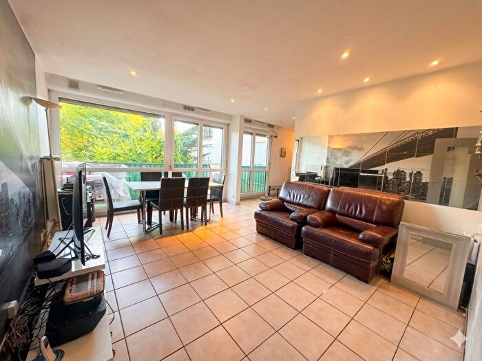 Appartement 4 pièces à Ris-Orangis, La Aunette, à vendre