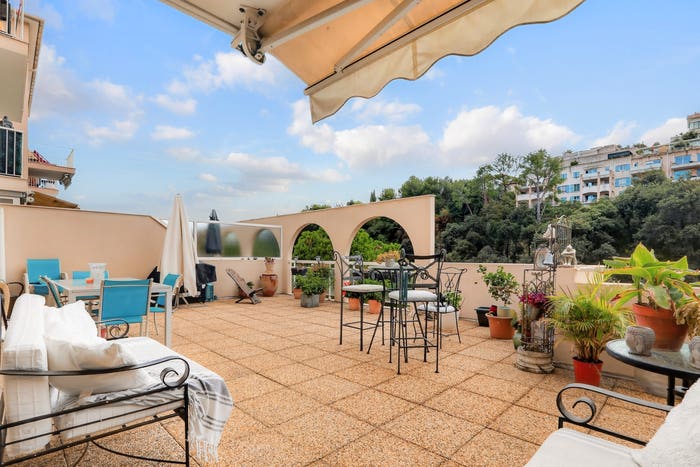 Nice, Fabron : Appartement 2 pièces à vendre