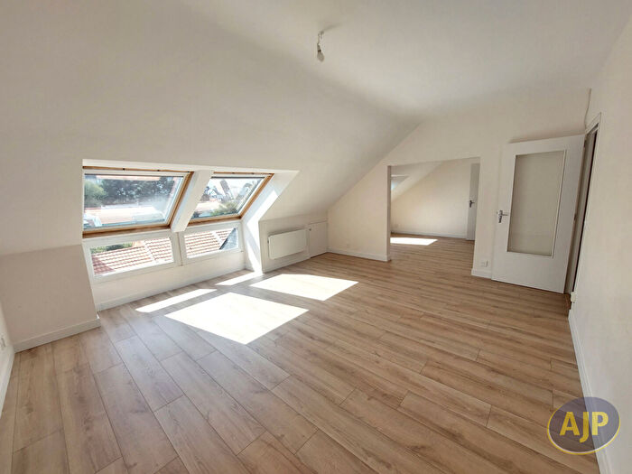 Appartement 3 pièces à Nantes, Longchamp, Rond-Point de Rennes, Perverie, Américains, à louer