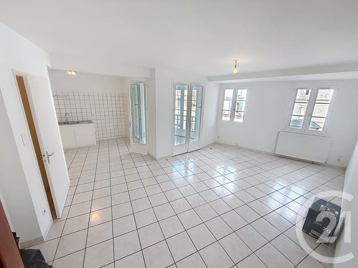 Appartement 3 pièces à Saint-Girons, à louer