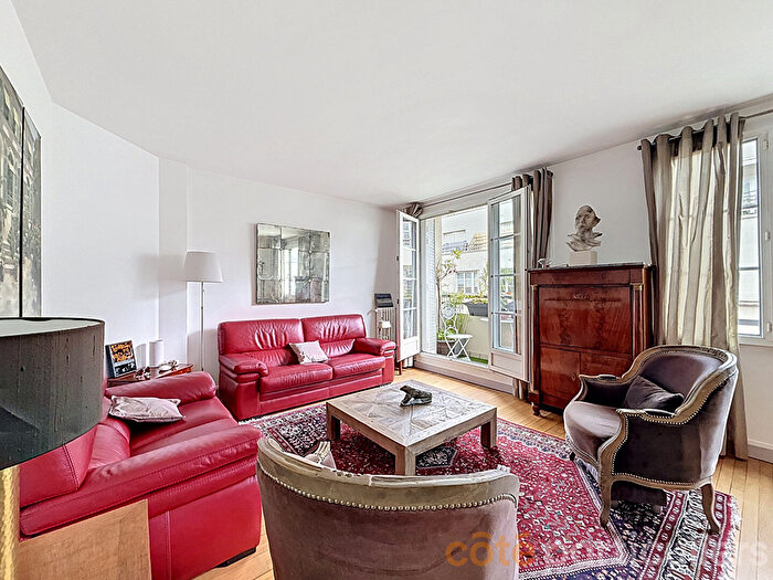 Issy-les-Moulineaux, Centre-ville, Corentin Celton, Les Varennes : Appartement 4 pièces à vendre