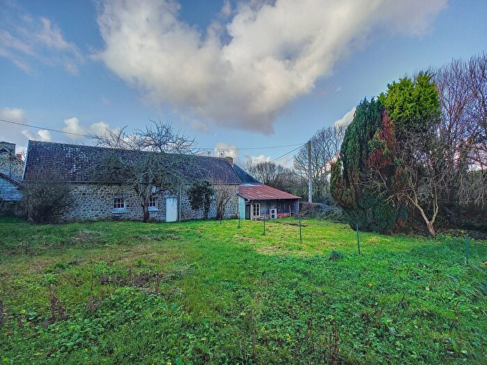 Saint-Patrice-de-Claids - Maison 3 pièces à vendre