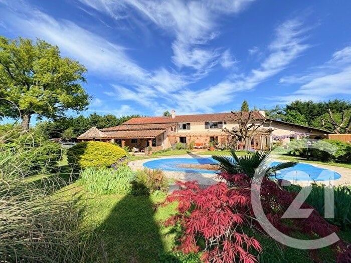 Maison 12 pièces à vendre à Dompierre-sur-Veyle