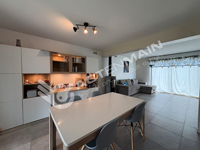 Maison 5 pièces à Véretz, à vendre