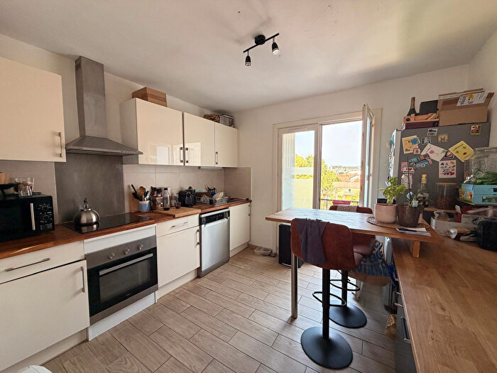Nîmes, Les Amoureux - Appartement 5 pièces à vendre