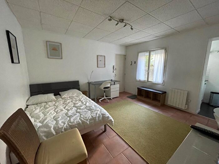 Appartement à louer - Tours, Velpeau - 1 pièce