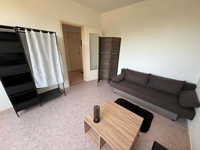 Appartement à louer - Aurence, Limoges - 1 pièce