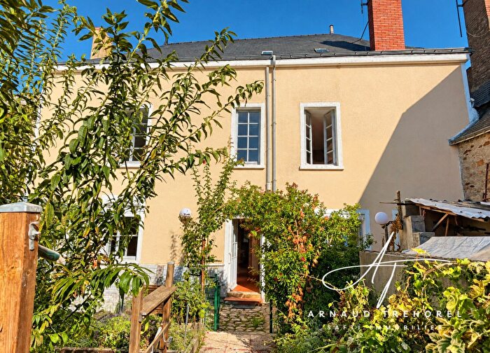 Maison 6 pièces à Châteauneuf-sur-Sarthe, à vendre