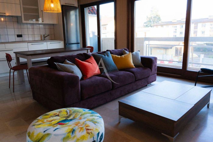 Appartement 5 pièces à Nord Est, Saint-Julien-en-Genevois, à louer