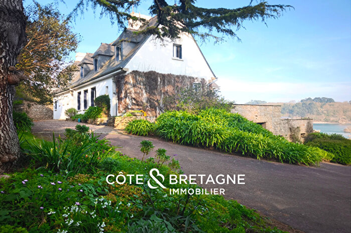 Maison à vendre - Lézardrieux - 8 pièces - 4 chambres