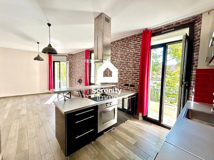 Jonquieres Centre, Martigues : Appartement 2 pièces à louer