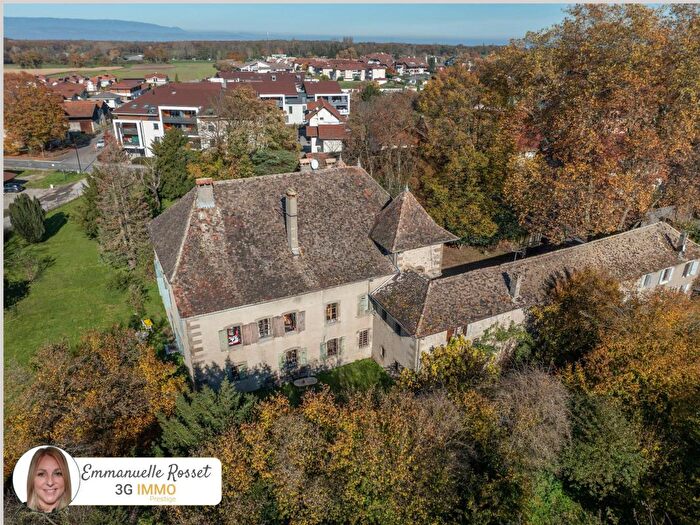 Maison à vendre - Douvaine - 15 pièces