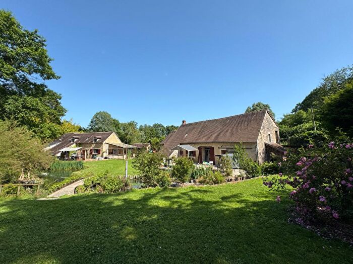 Vichères : Maison 7 pièces à vendre