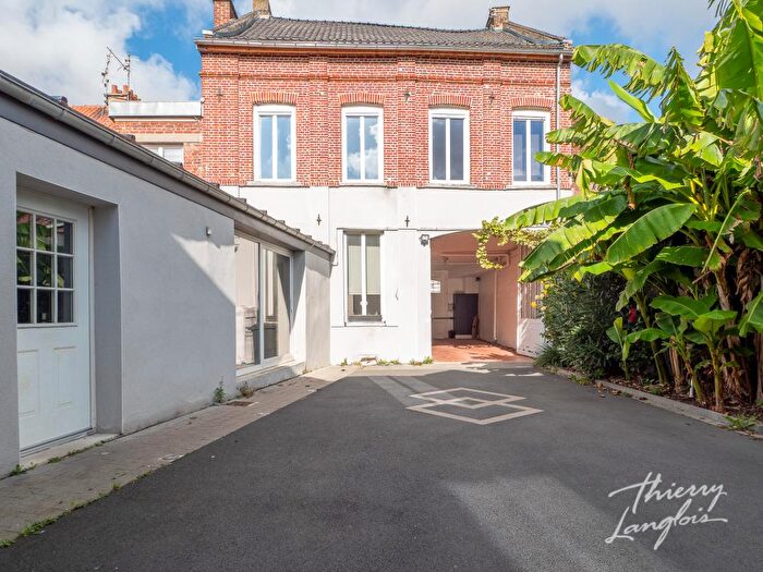 Orchies : Maison 9 pièces à vendre