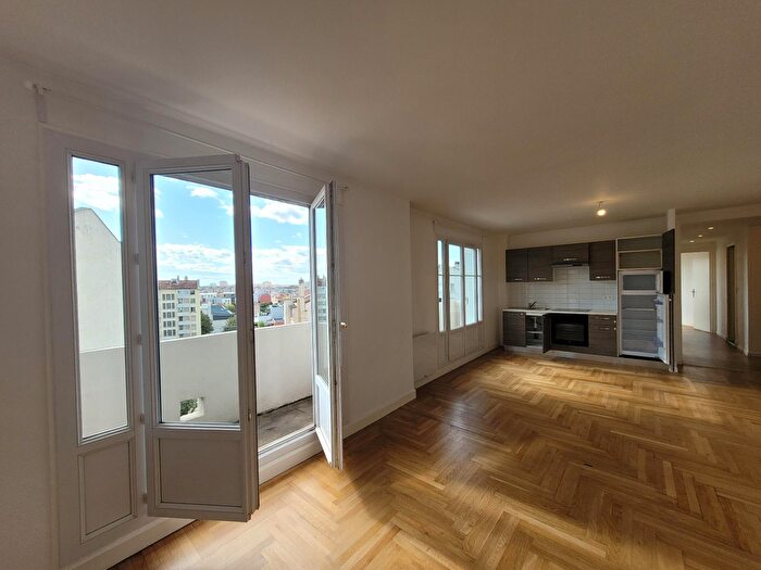 Villeurbanne, Croix Luizet - Appartement 3 pièces à louer