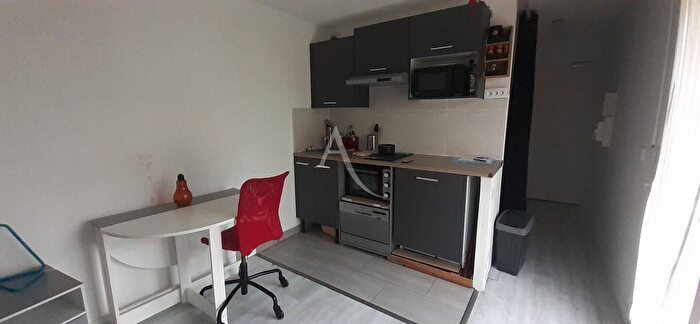 Appartement à louer - Chevry Centre, Gif-sur-Yvette - 1 pièce