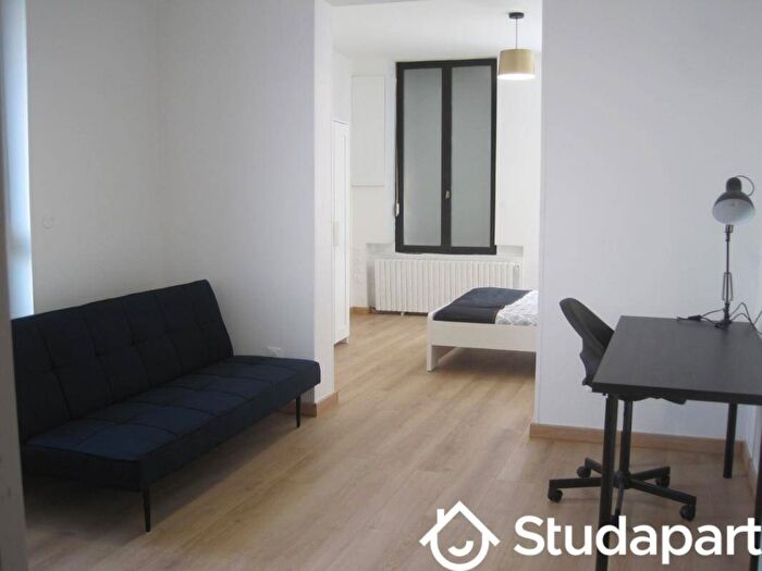 Appartement 1 pièce à louer à Centre Ville, Saint-Quentin