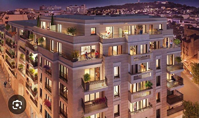 Appartement 3 pièces à louer à Plateau Ouest, Suresnes