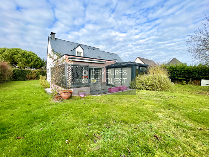 Maison à vendre - Bourgbarré - 7 pièces - 4 chambres