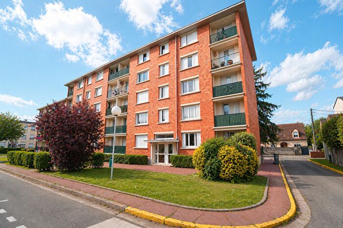 Appartement 4 pièces à Livry-Gargan, Zones Commerciales, à vendre