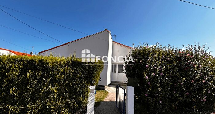 Maison à vendre - Royan, Marne-Yeuse, Royan - 7 pièces - 6 chambres