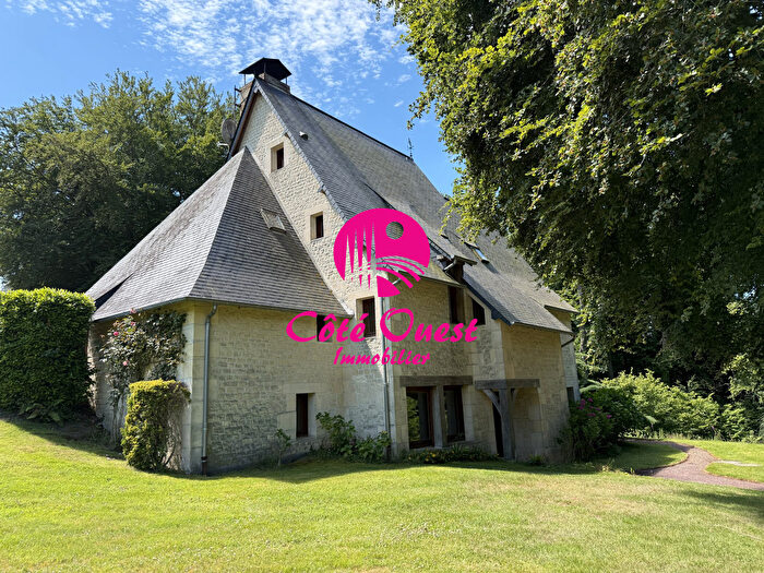 Gonneville-sur-Honfleur : Maison 8 pièces à vendre
