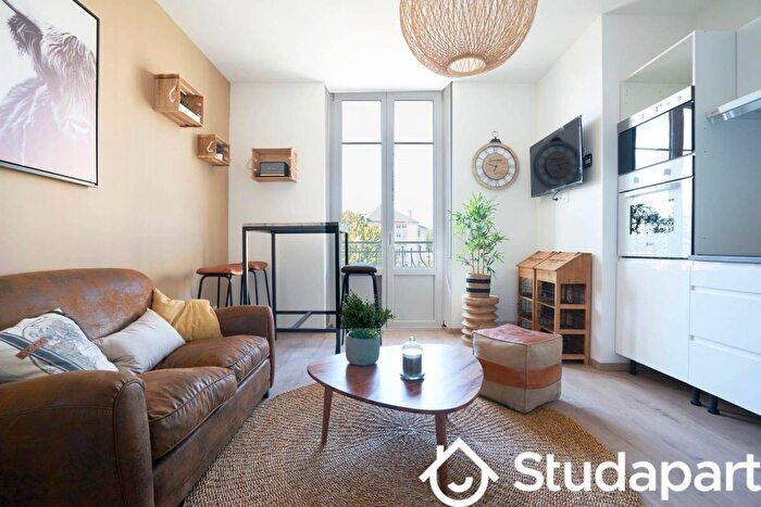 Appartement à louer - Stanislas-Meurthe, Nancy - 1 pièce - 2 chambres