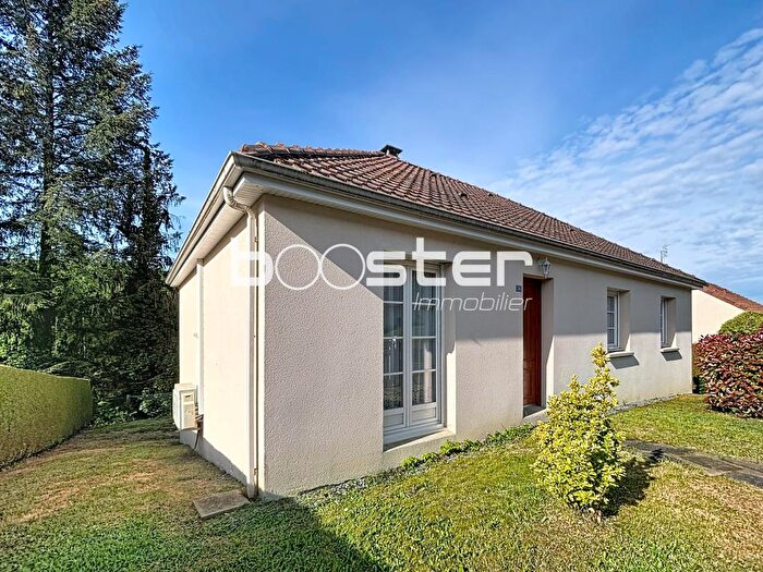 Maison à vendre - Saint-Yrieix-la-Perche - 5 pièces - 4 chambres