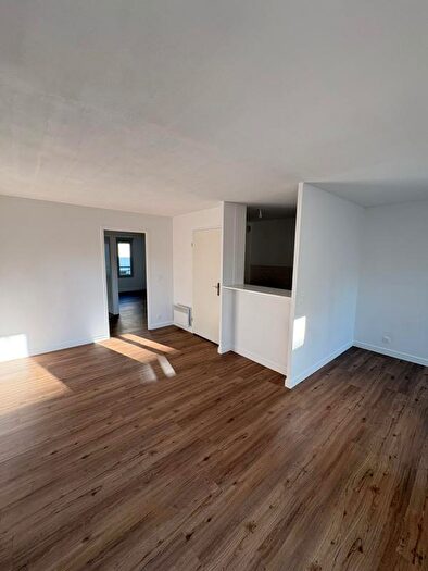 Appartement à louer - Mantes-la-Jolie, Gassicourt - 4 pièces - 2 chambres