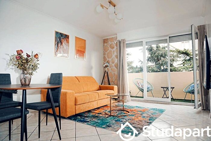 Appartement 1 pièce à Plaine Sud, Épinay-sous-Sénart, à louer